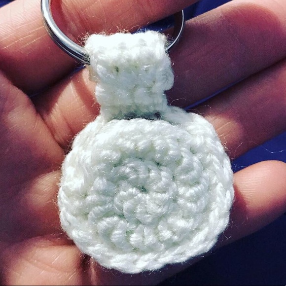 DShandmade | Accessories | Crocheted Aldi Quarter Keeper Keychain ...